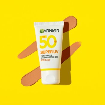 Super UV Protector Solar Facial Tono Medio | Garnier México